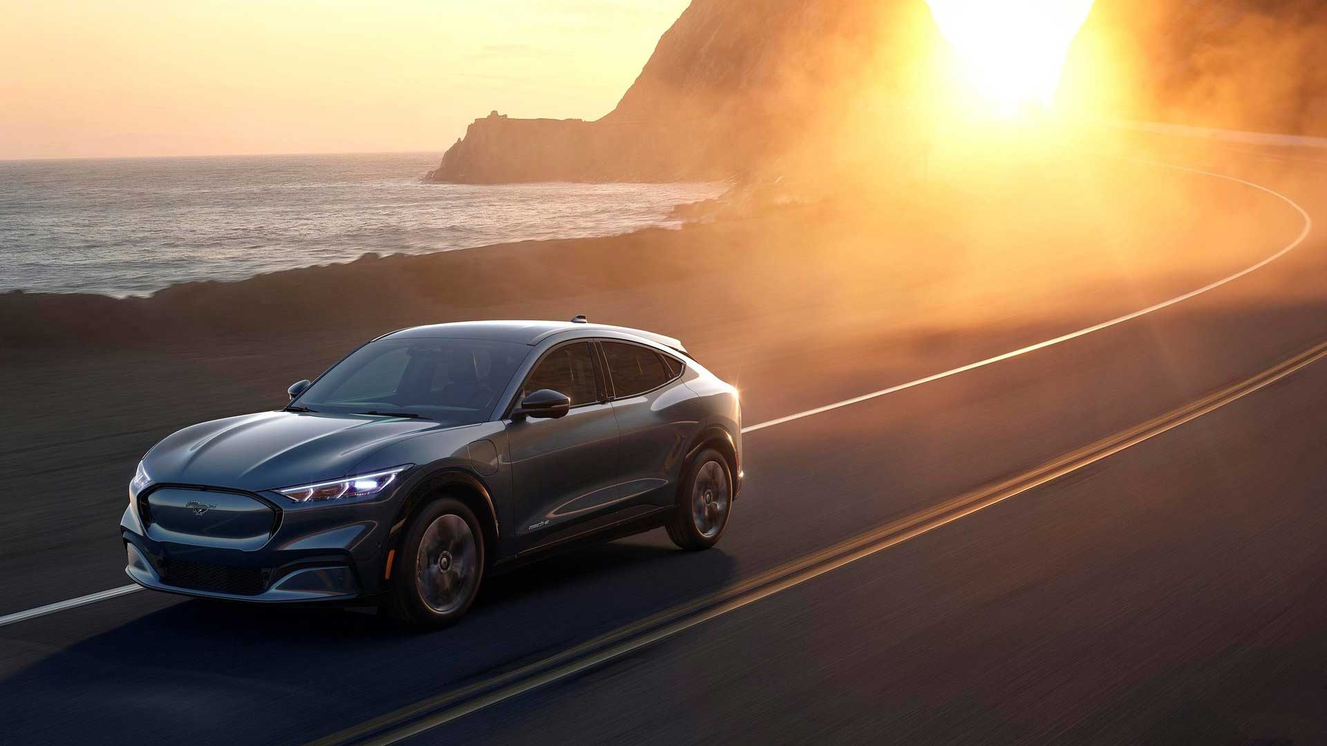 Multimatic | PowerDoor™ 电动车门系统